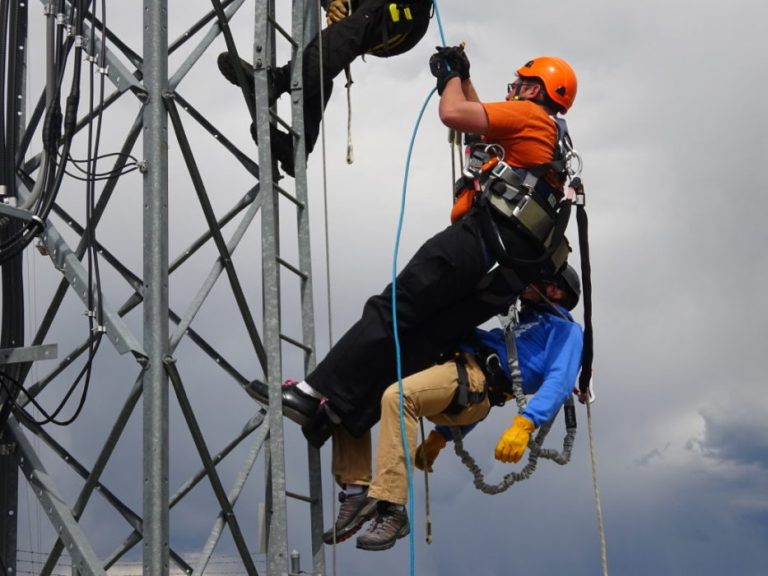 2 Day OSHA / ANSI / NATE Compliant Tower Climber Rescuer Training ...